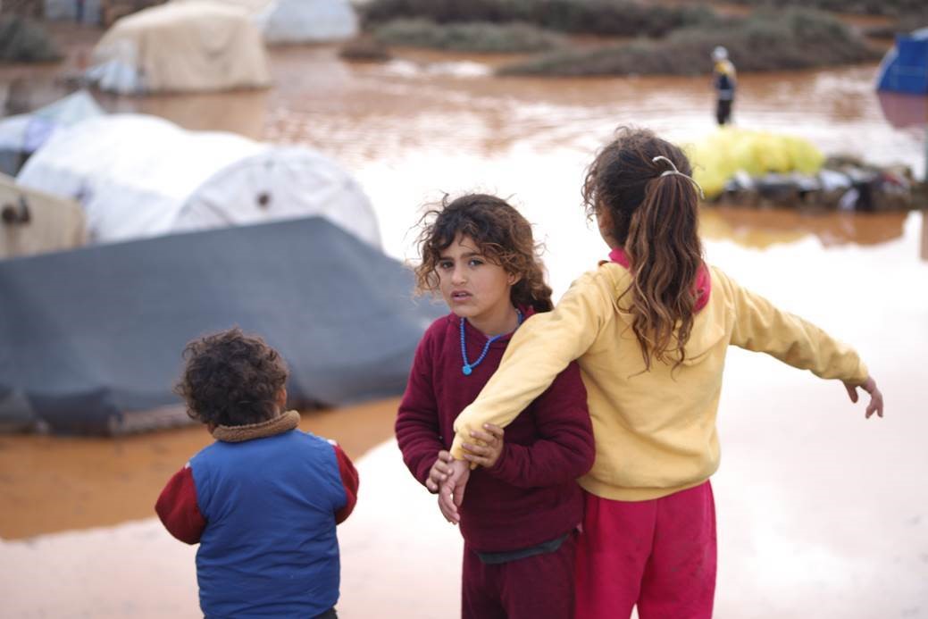 SYRIA: Children terrified of sleeping in tents as storms and flooding ...